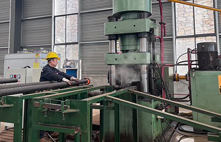 Friction welding drill rod(DTH)