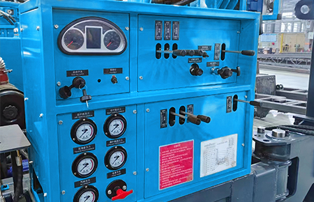 Crawler water well drilling rig MW-330SⅤ